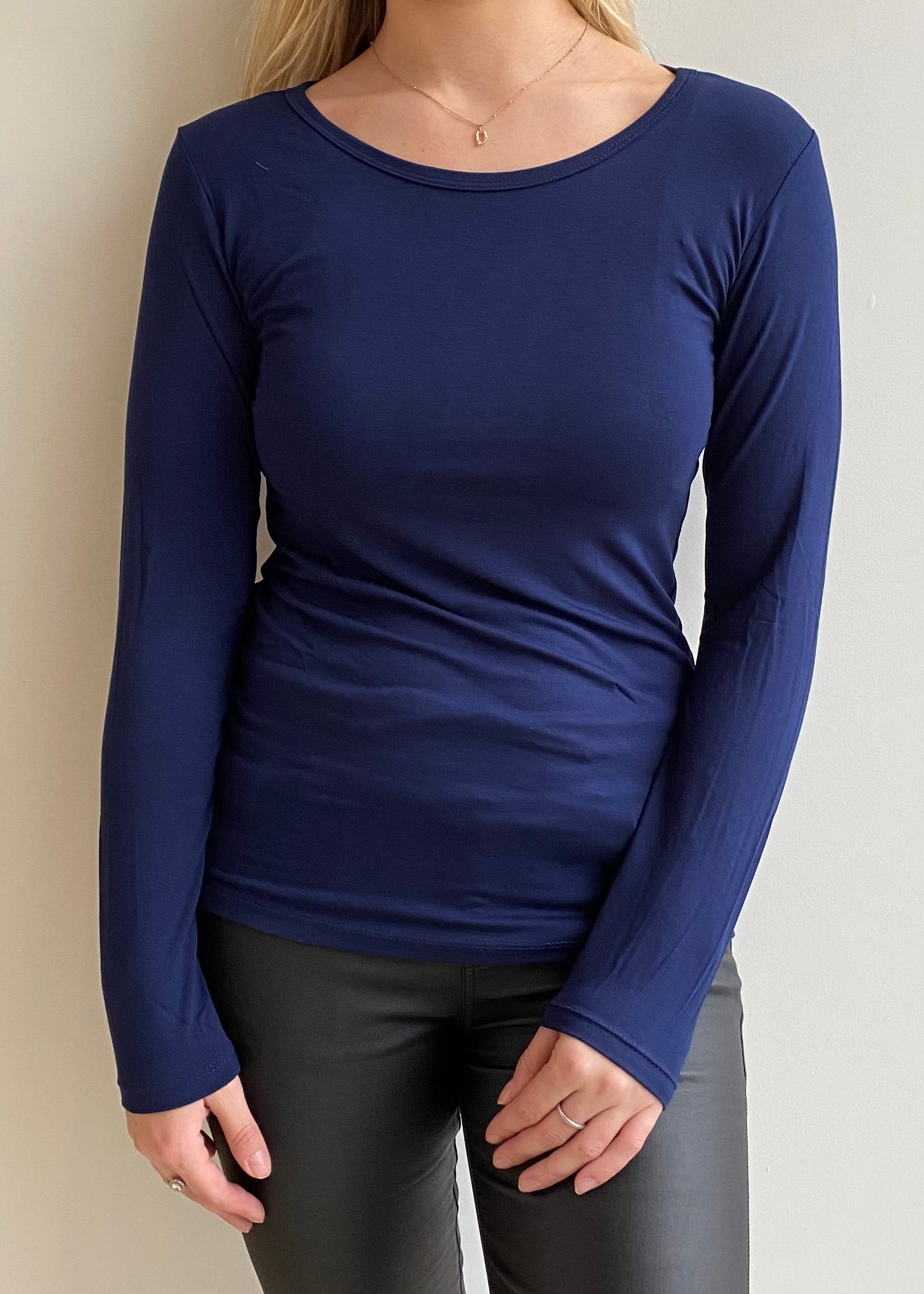 Navy Basic Layering Top – DC Boutique